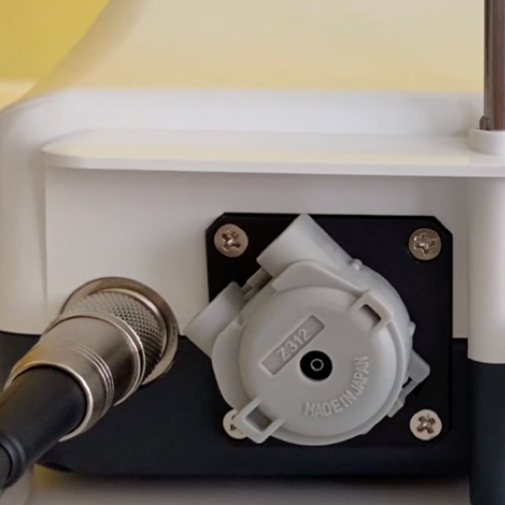 Bomba de irrigación Surgic AP | Eksa Dental Distribuidor Oficial NSK